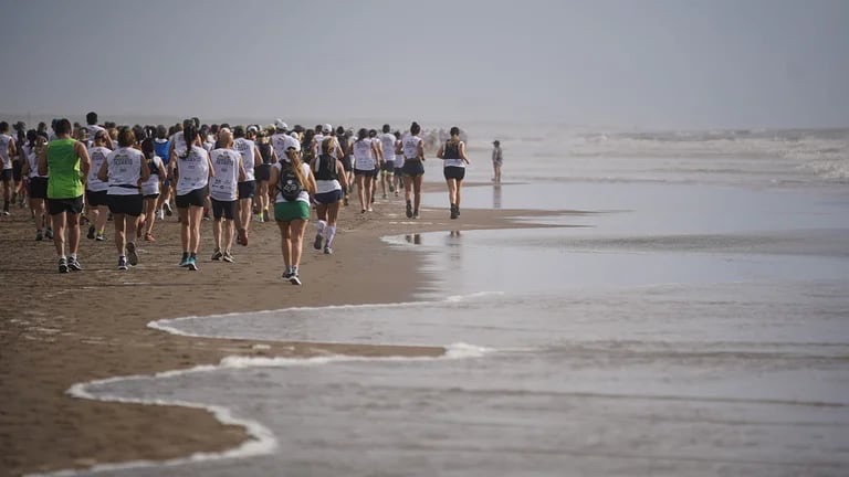 Del cine en la playa a la maratón en las dunas: guía de actividades ...